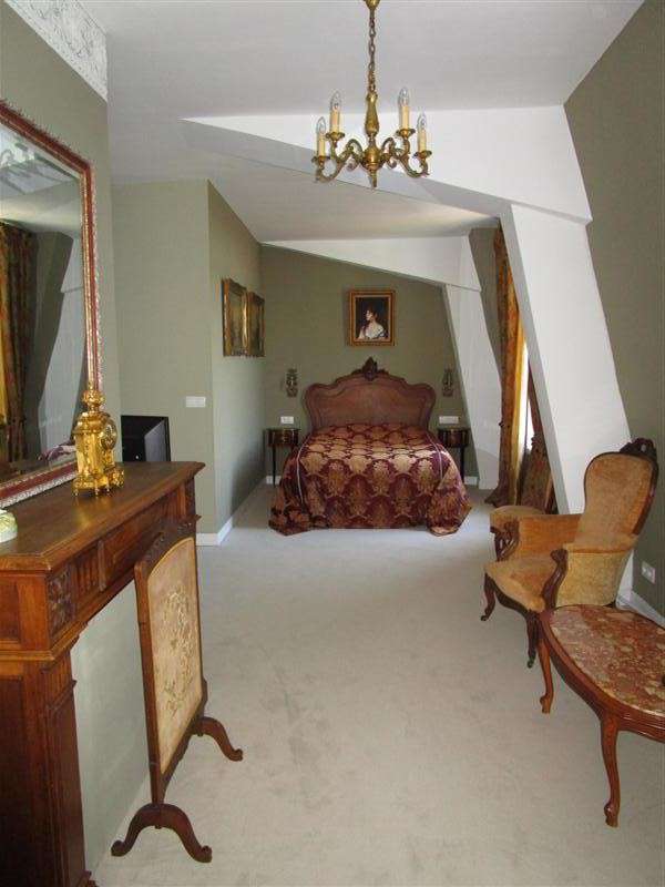 Delightful Manoire in the Loire with 7 bedrooms