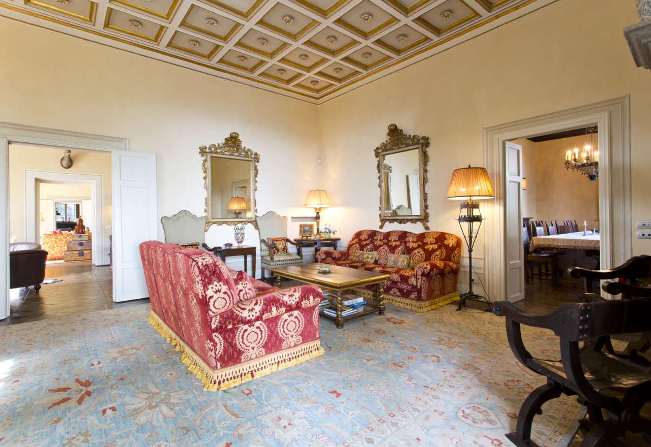 Historical 6 bedroom Villa for sale with countryside view in Florence ...
