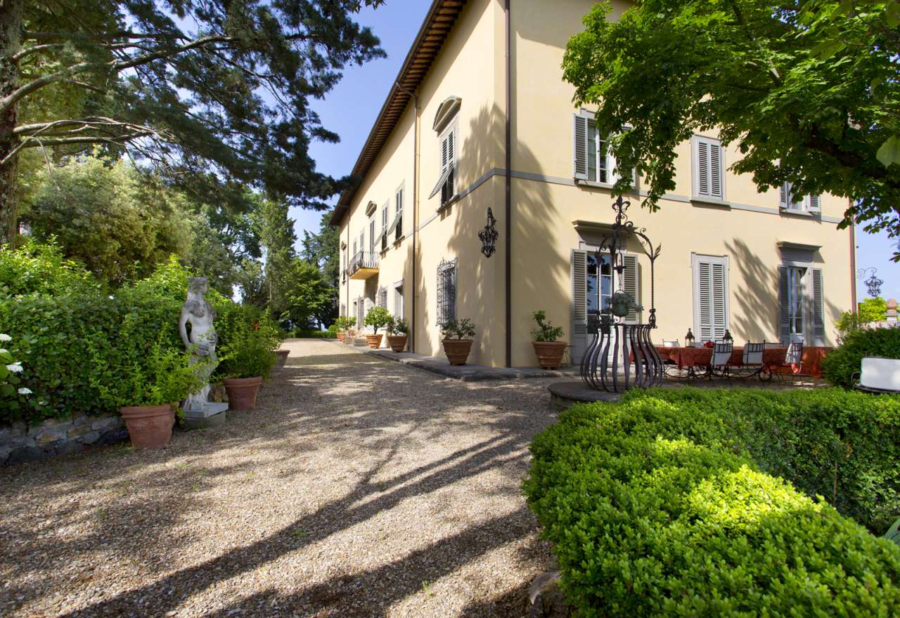 Historical 6 bedroom Villa for sale with countryside view in Florence ...