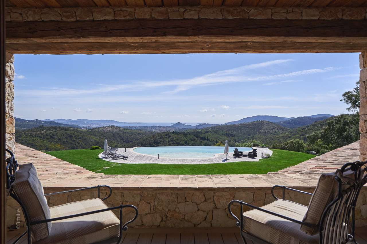 Immaculate 17 bedroom Villa for sale with panoramic view in Les Adrets ...