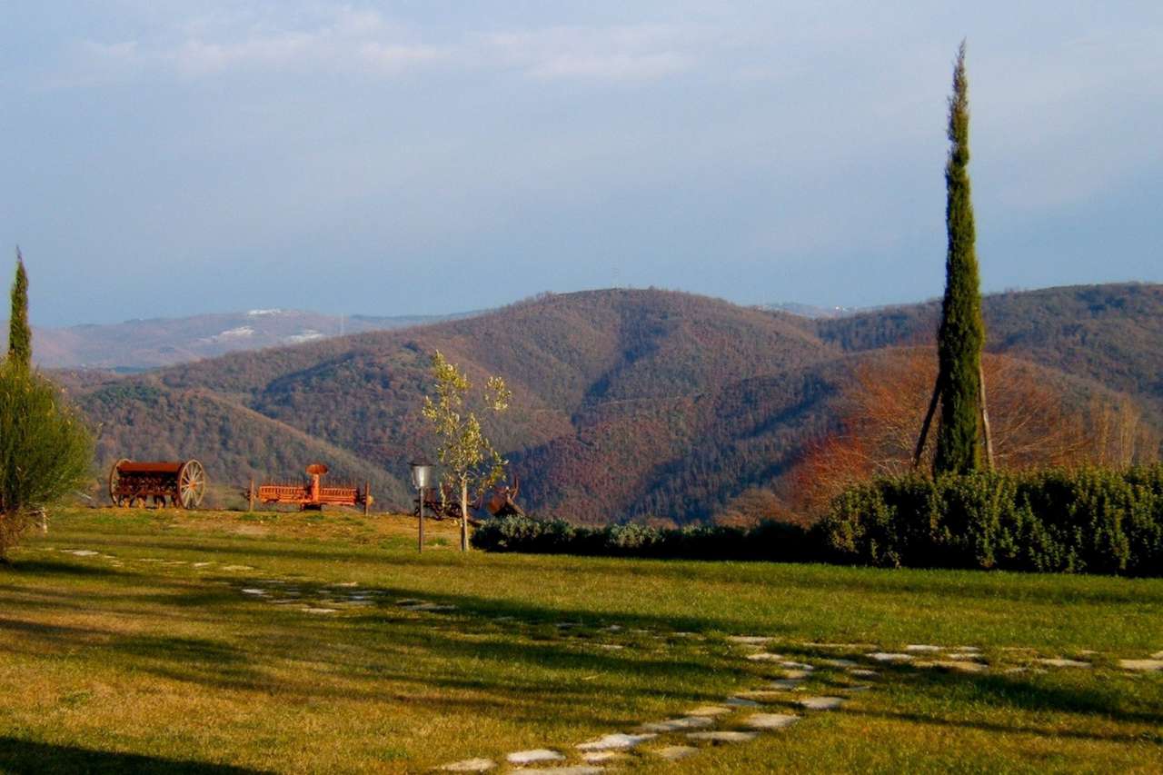 Lovingly Maintained 6 bedroom Farmhouse for sale with countryside view ...