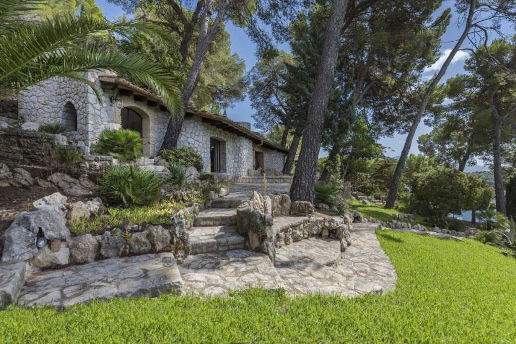 Authentic Character Architect Designed Unique Luxury , Sea View 4 ...