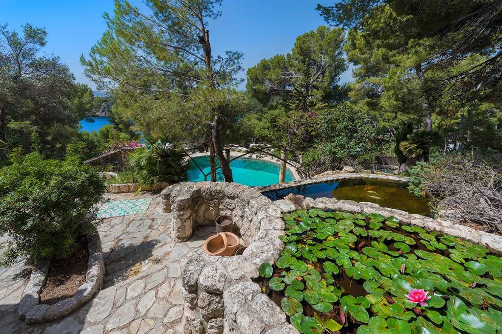 Authentic Character Architect Designed Unique Luxury , Sea View 4 ...